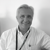 Mr Angel Ruiz | Consultant Orthopaedic Surgeon | New Foscote Hospital