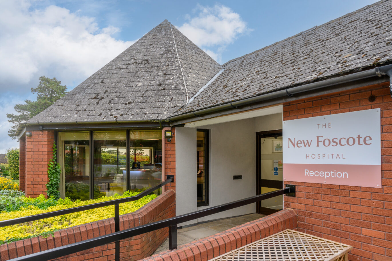 Knee Ligament Injuries | The New Foscote Hospital Banbury