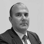 Mr Urriza Rodriguez | Consultant Vascular Surgeon | New Foscote Hospital